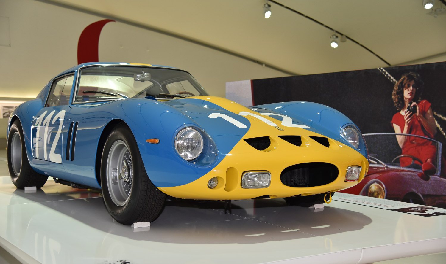 Ferrari 250 GTO technical specifications and fuel economy